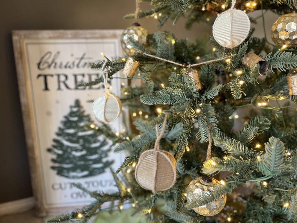 How to Decorate a Neutral Christmas Tree - Marissa Mace